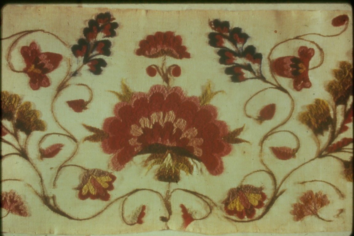 Slides: Early American Crewel Embroidery | Embroiderers’ Guild of America