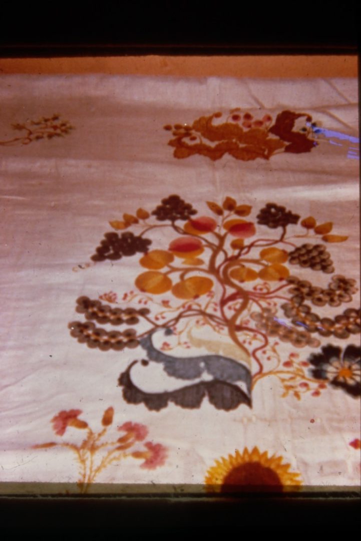 Slides: Early American Crewel Embroidery | Embroiderers’ Guild of America