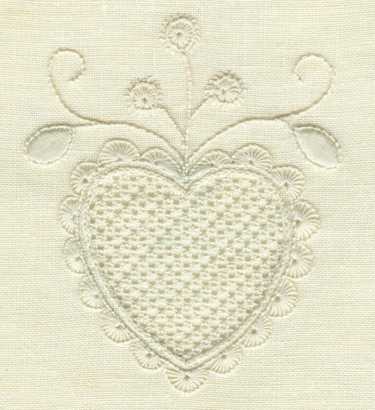 Embroidery Techniques from Around the World: German Schwalm ...