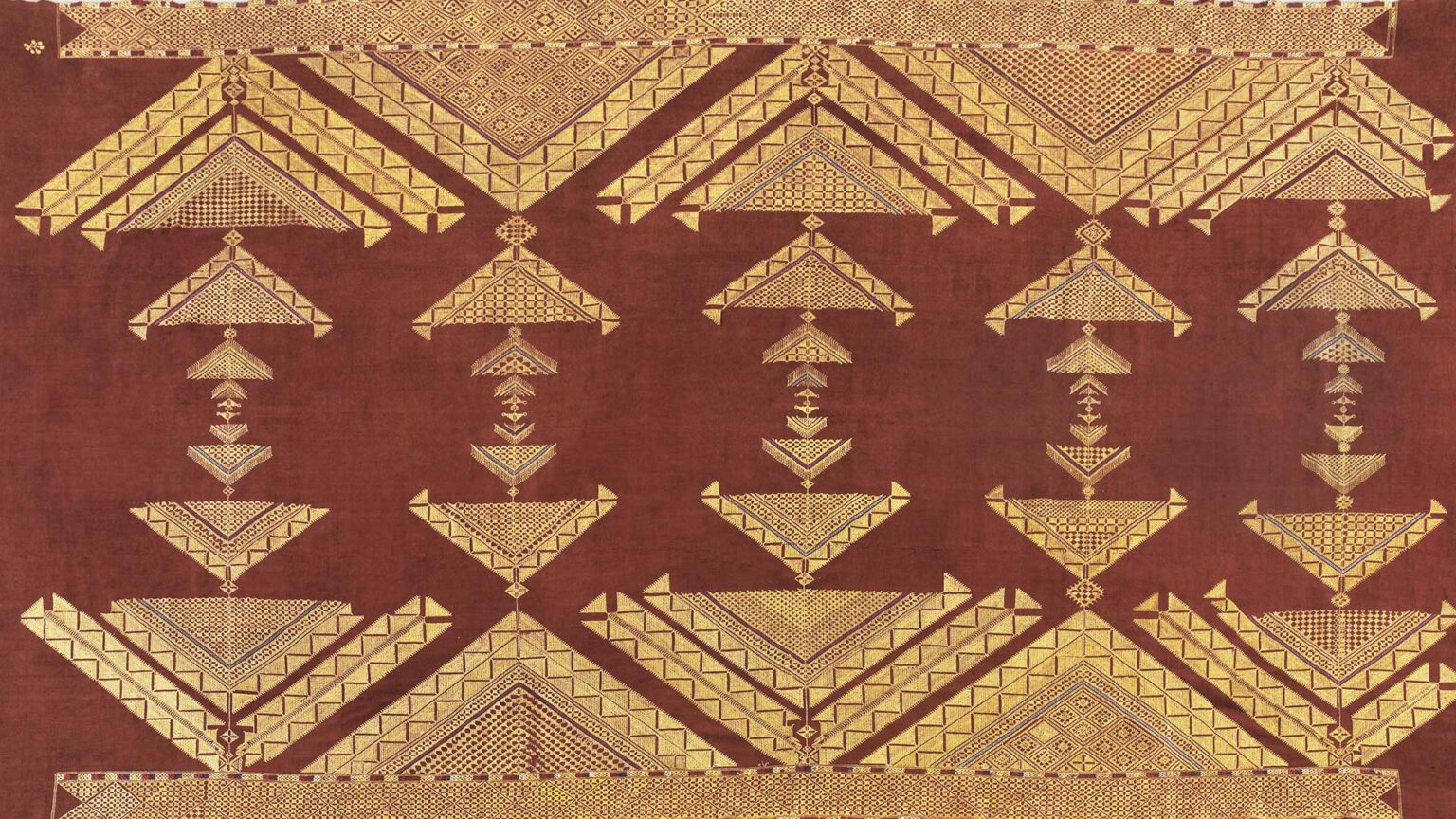 Embroidery Techniques from Around the World: Phulkari | Embroiderers ...